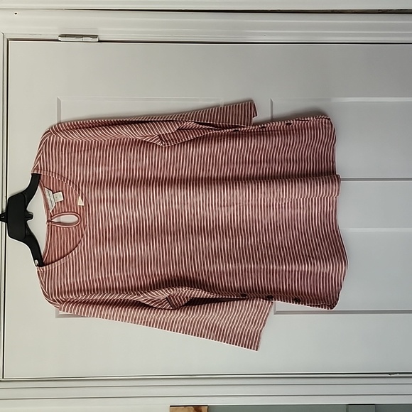 Christopher & Banks | Tops | Christopher Banks Redwhite 34 Sleeve Top ...